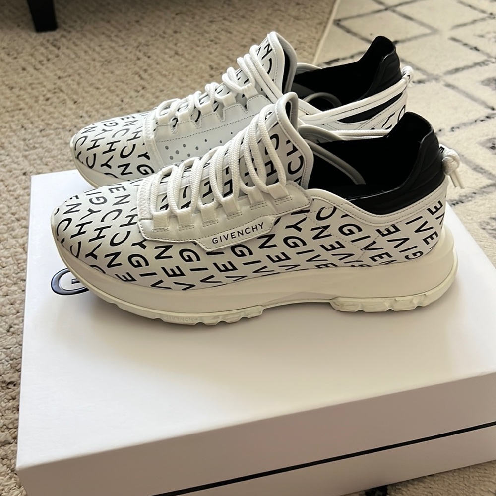 Givenchy Men’s Leather Sneaker - Gem